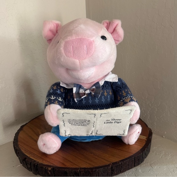 Cuddle Barn | Toys | Cuddle Barn Preston The Storytelling Pig Animated ...